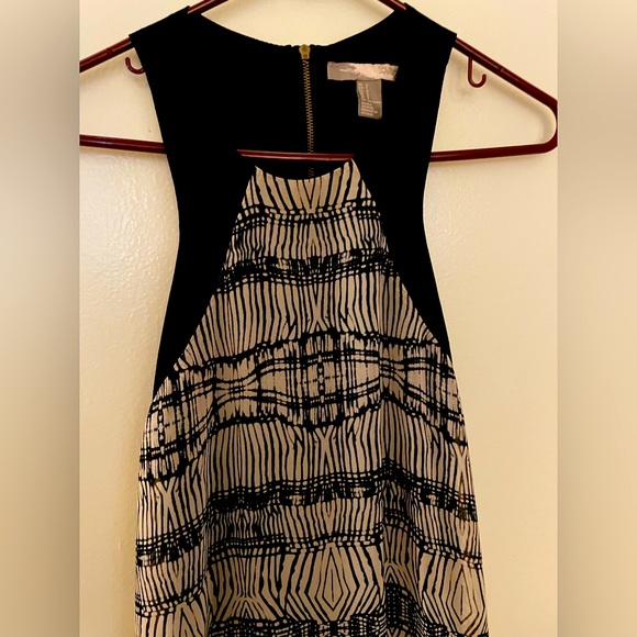 Forever 21 | Dresses | Short Backless Dress With Geometric Design Black ...